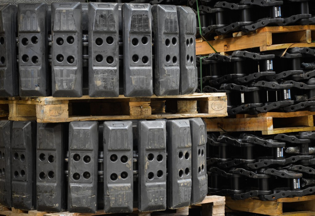 Patins en caoutchouc pour pelles, excavatrices et bulldozers