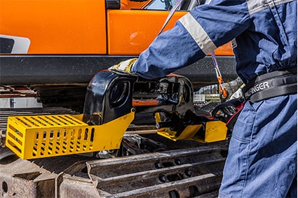 Work safe and efficient with the VemaTrack portable track press